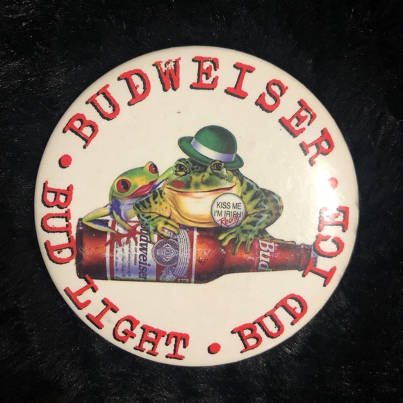 Budweiser | Other | Vintage Budweiser Beers Irish Frog Pin Back Button ...